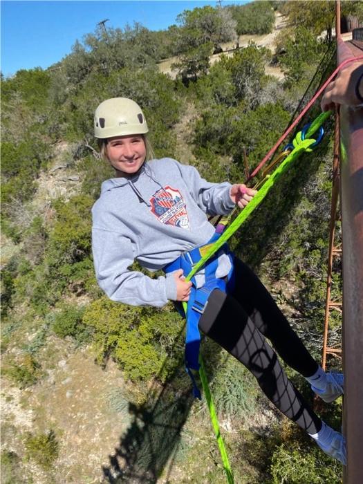 Middle School Students Empowered to Succeed at Mo-Ranch | Episcopal ...